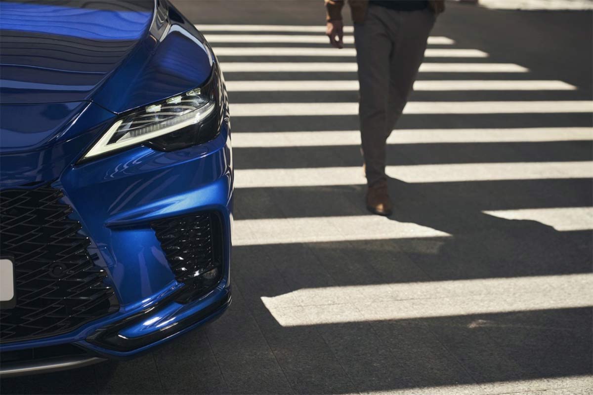 Seguridad de vanguardia en cada viaje con Lexus Safety System+ 3.0 ...